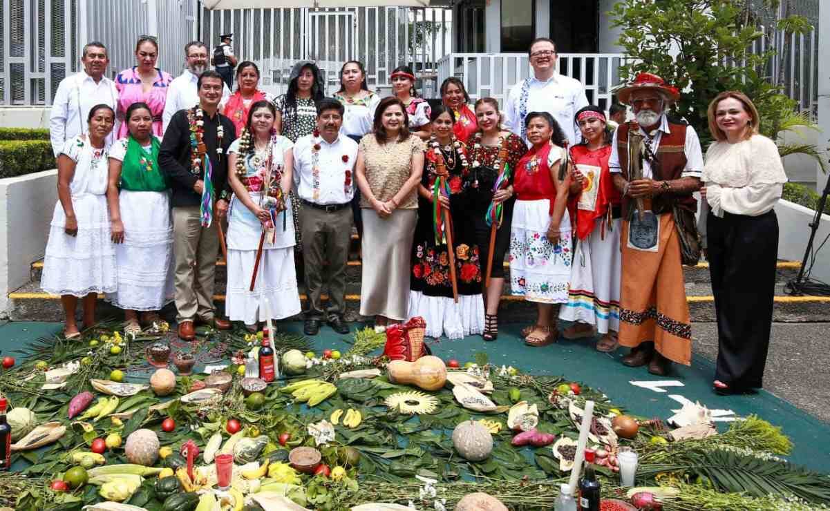 Entregan bastón de mando a magistrados de Sala Xalapa del Tribunal ...
