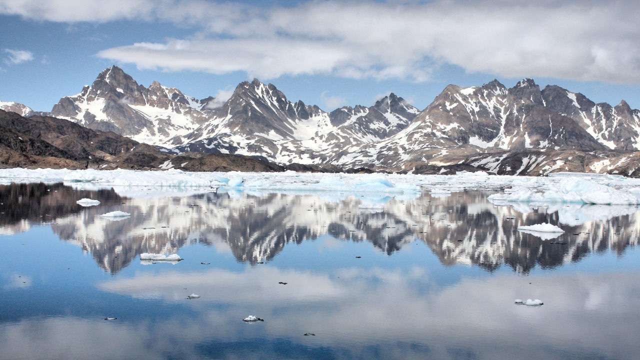 Hidden heat under Greenland could reshape sea-level forecasts