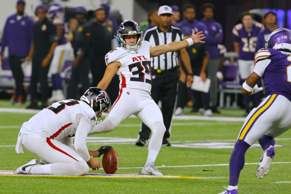 New Falcons kicker Parker Romo had no idea who his teammate was in ...