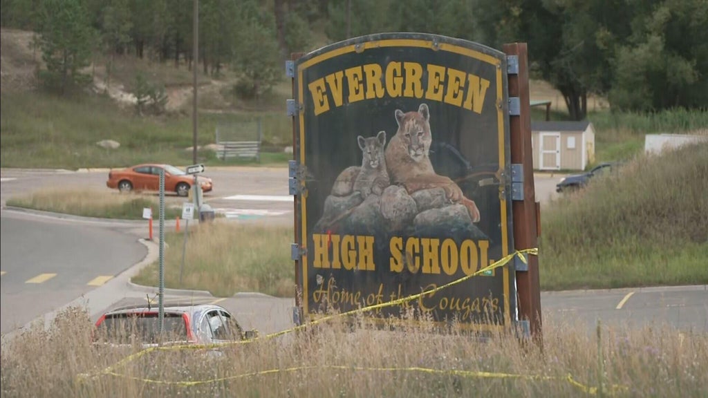 Evergreen High prepares for students to return to class after Colorado ...