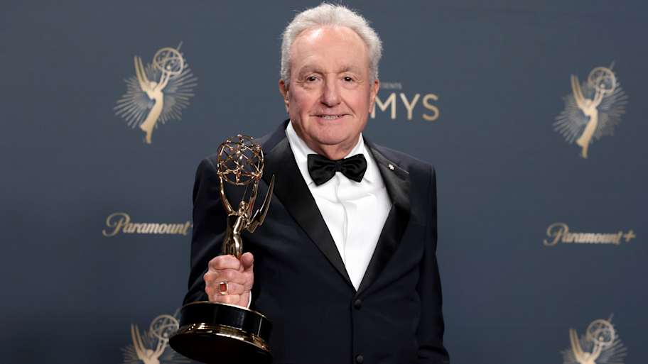 Lorne Michaels finally breaks silence on devastating SNL cast exits ...