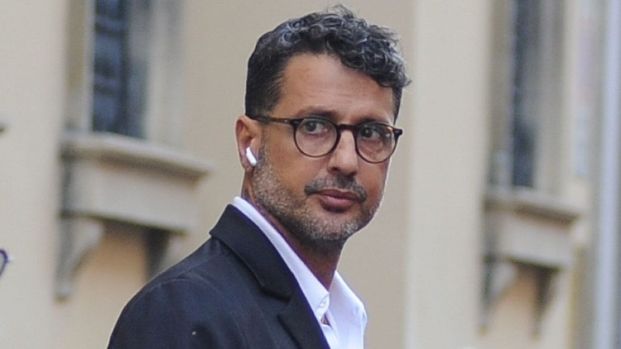 Fabrizio Corona infuriato dopo Verissimo: “Raoul Bova non si scusa, usa ...