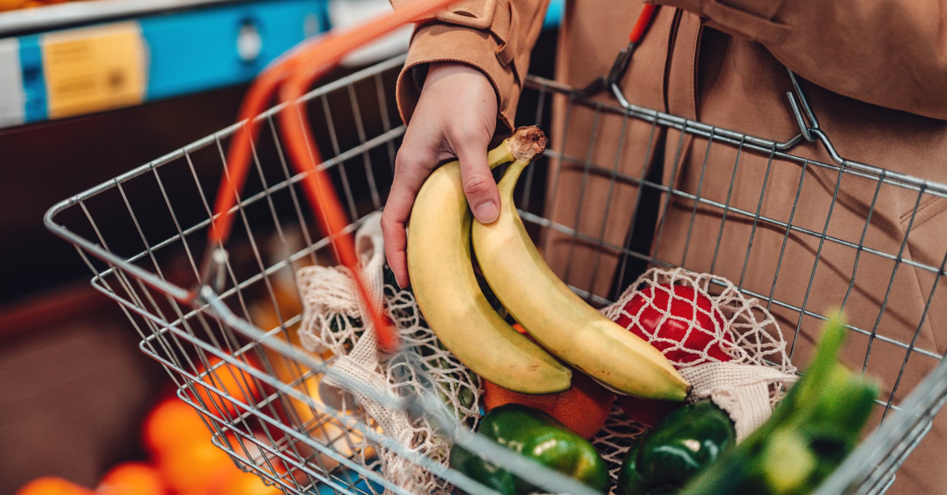 From bananas to toys, these 5 charts show how much costs have risen ...