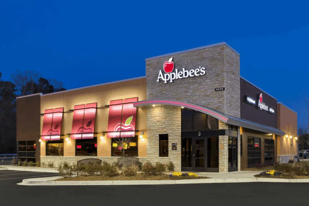 7 family-friendly restaurants that help cut dining costs