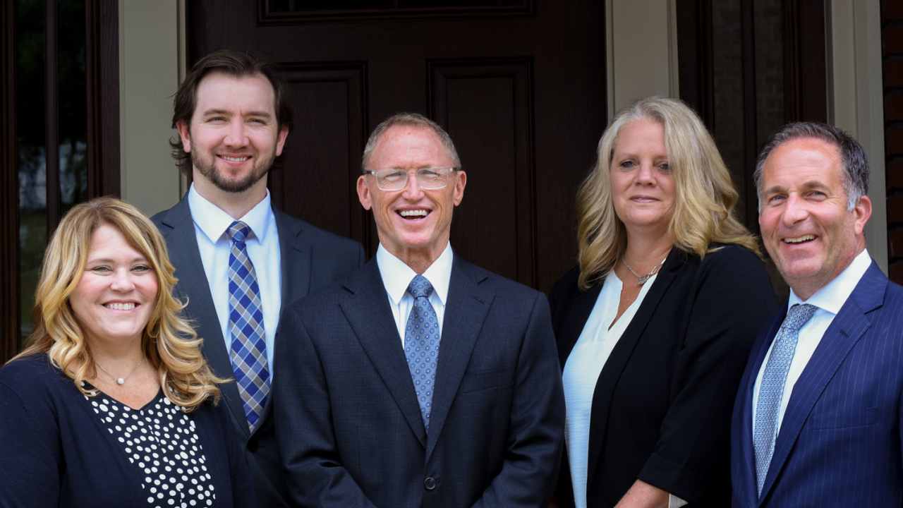 Raymond James Team With $600 Million Join Firm Led by Former Wells ...