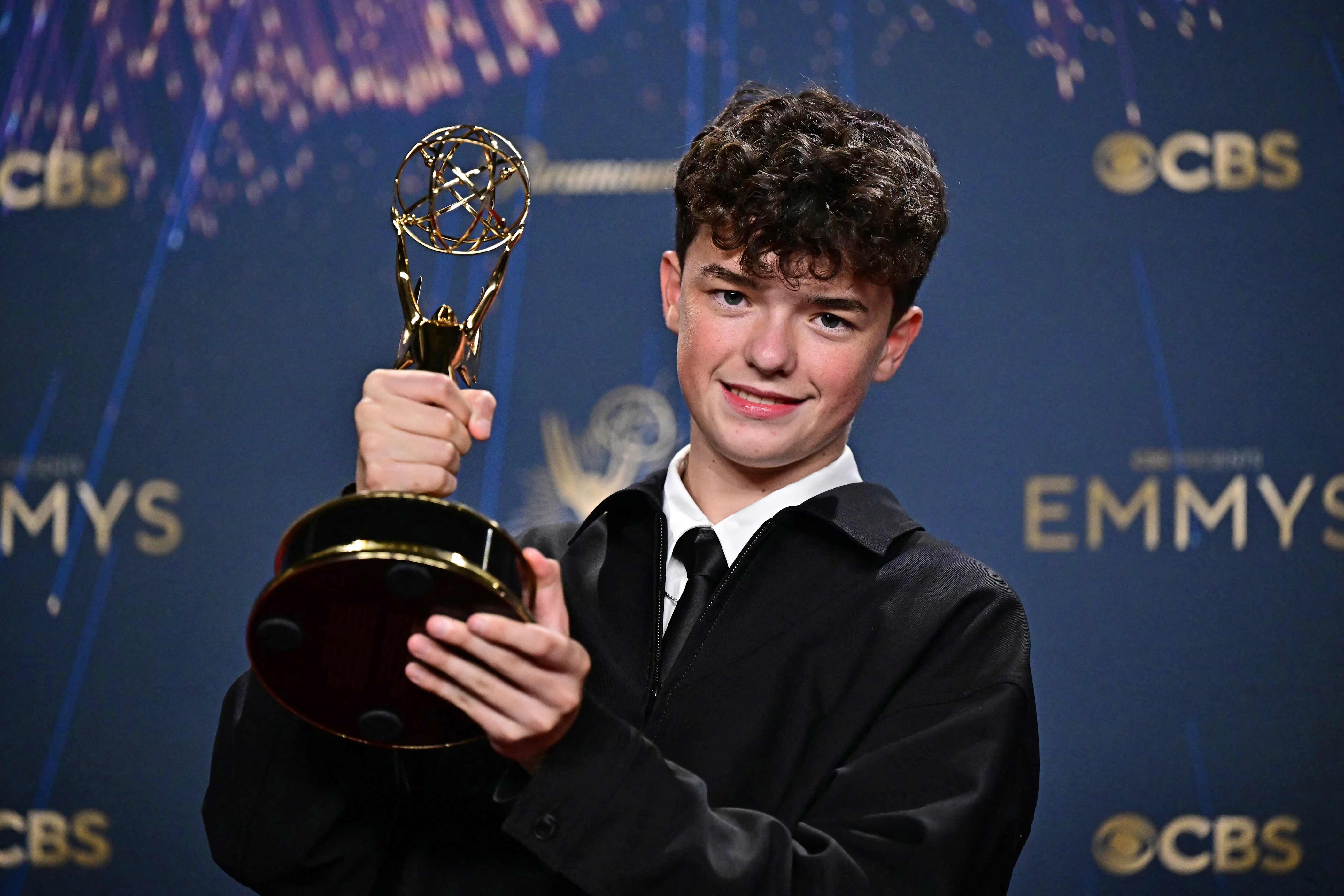15-year-old actor sets emmy supporting actor record with debut role