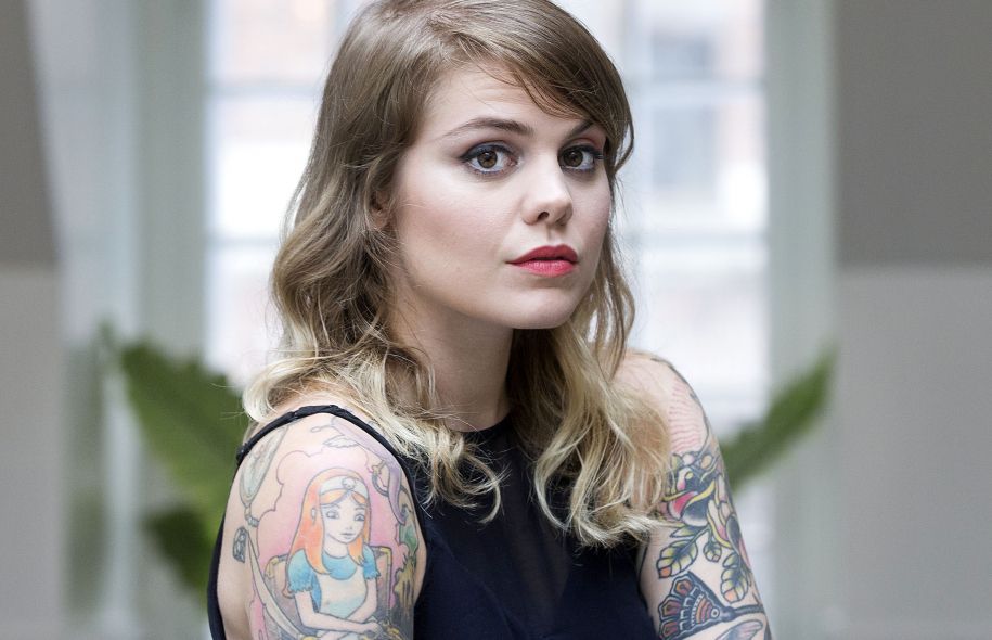 « Mon mari n’a pas le même salaire que moi, donc... » : Coeur de Pirate ...