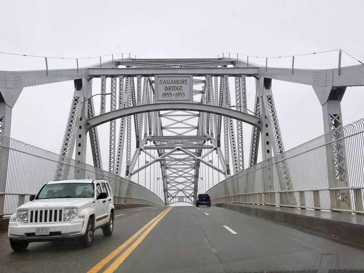 Expect Travel Delays On And Off Cape Cod This Week, Police Say