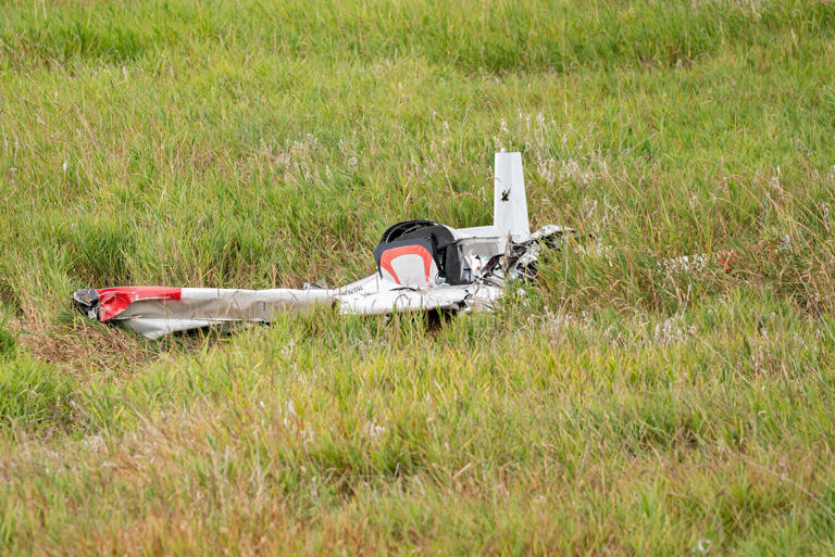 Plane crashes south of Chehalis-Centralia Airport, investigation underway