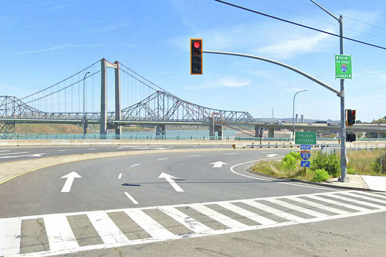 Teen sideshow spectator dies after 75-foot fall near Bay Area bridge