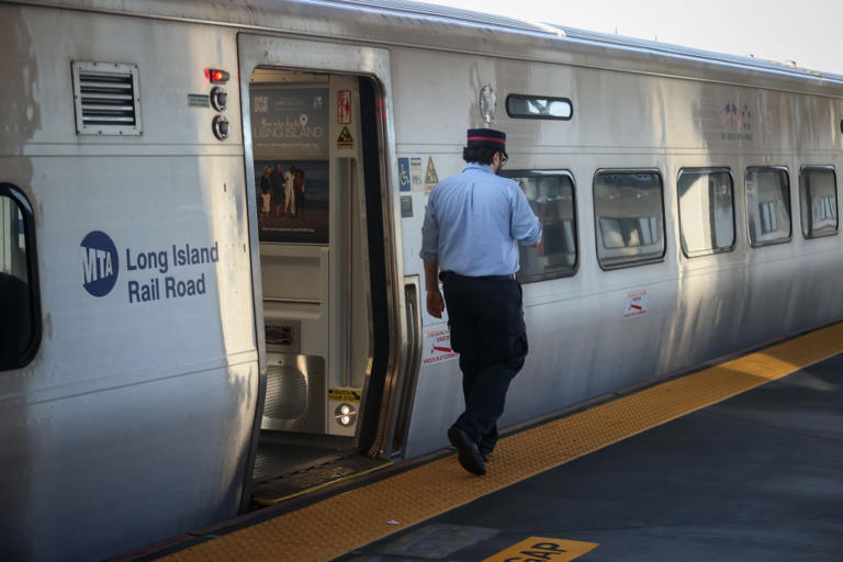 LIRR strike delayed for now as unions make first-of-its-kind ask for ...