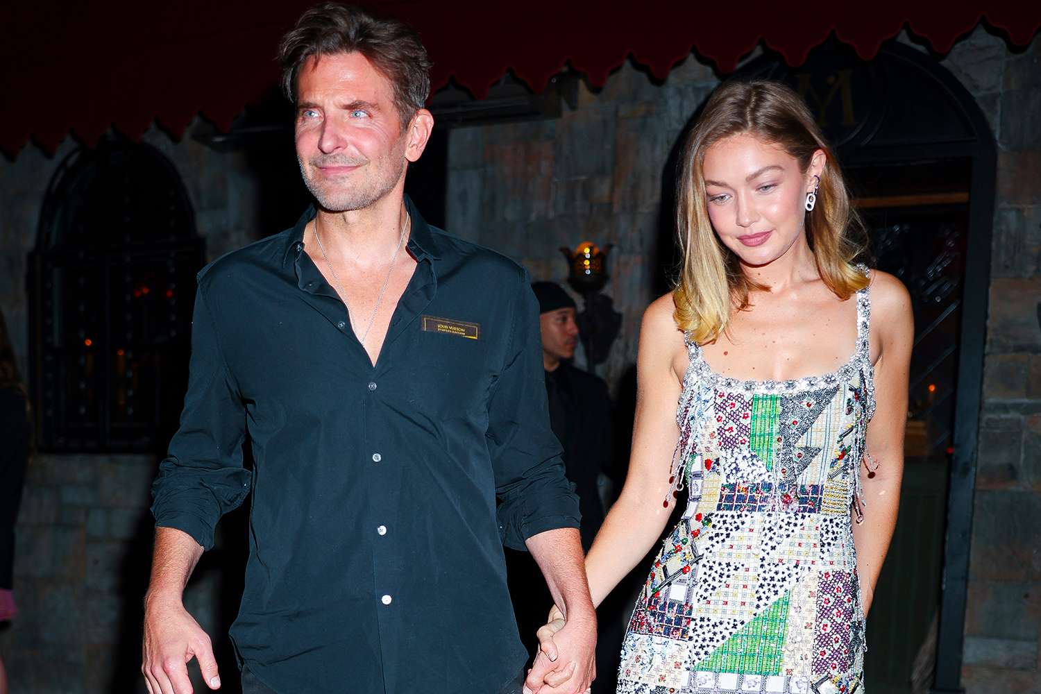Bradley Cooper and Gigi Hadid Step Out for a Stylish Date Night in N.Y ...