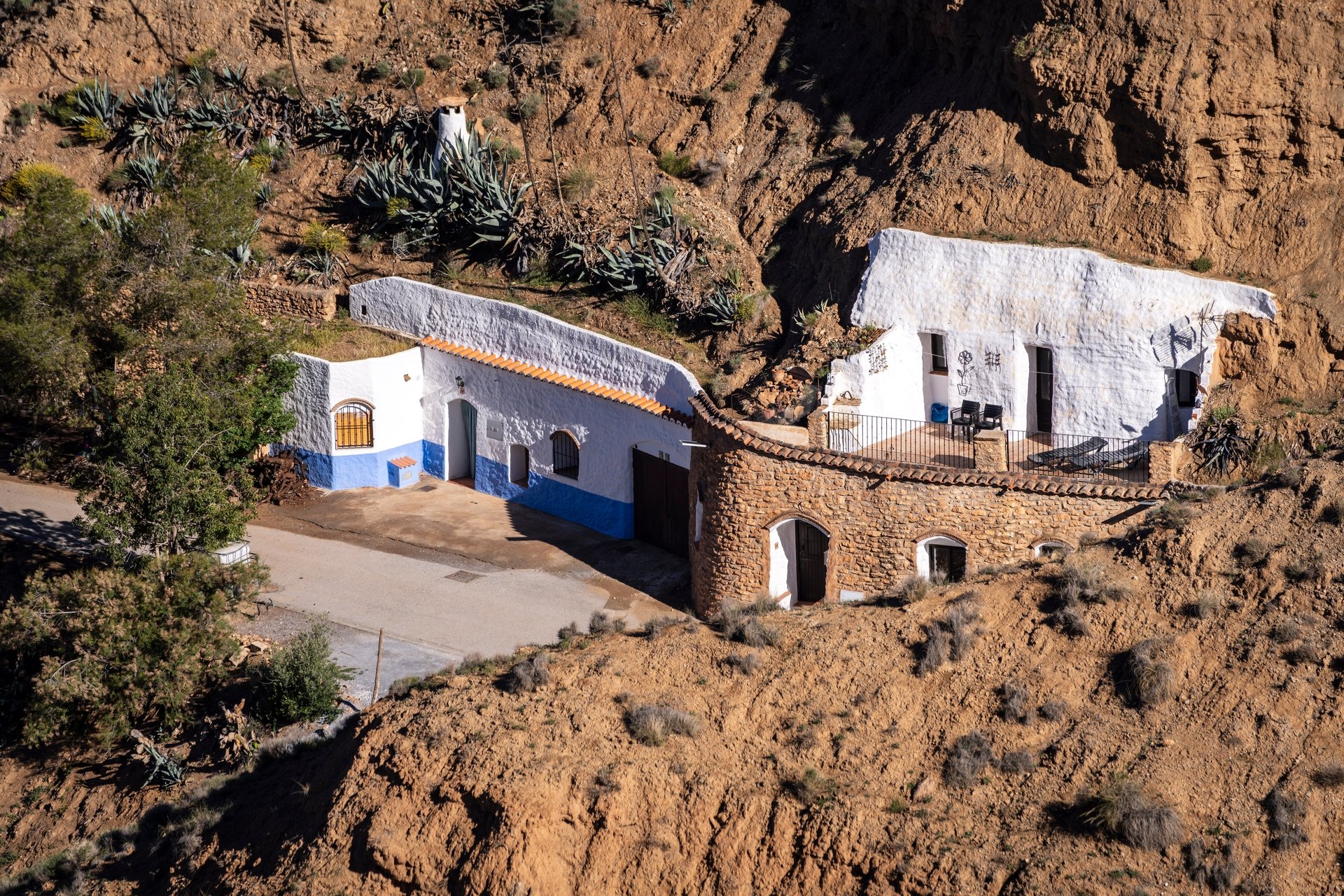 The 5 most beautiful troglodyte villages carved right into the rock to ...