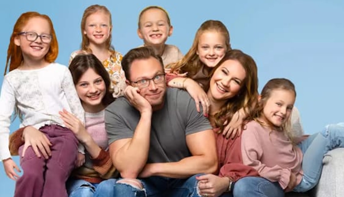 ‘Outdaughtered’ Stars Adam & Danielle Busby's Charlie Kirk Post Divides ...
