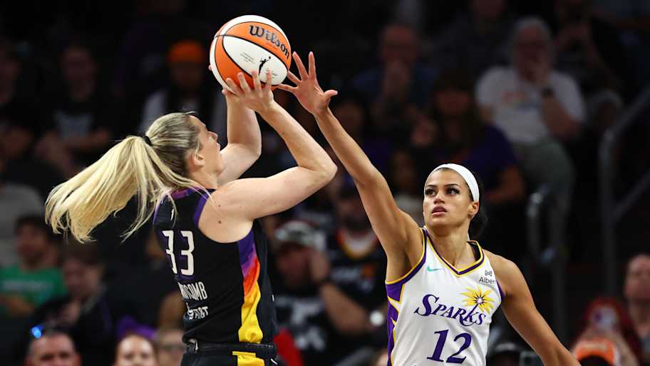 How Sami Whitcomb's Hot Shooting Has Fueled Mercury