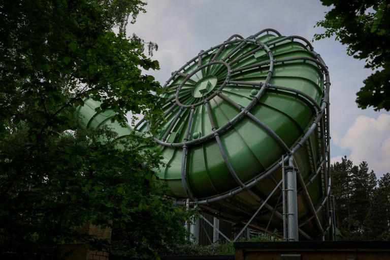 Center Parcs Sherwood Forest pool change to go ahead despite strong ...