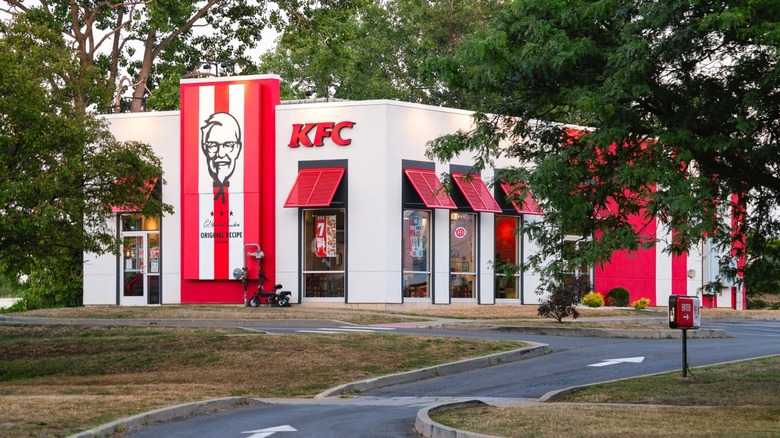 KFC's Worst Side Dish Is Seriously Lacking In Flavor