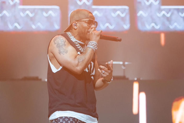 Nelly brings the party to PNC Music Pavilion