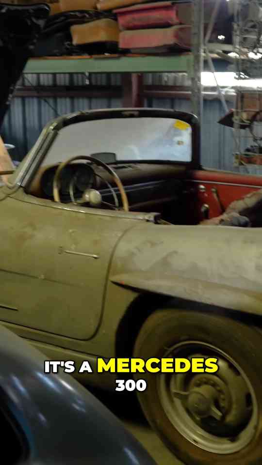 Mercedes 300 SL Roadster: A Million-Dollar Classic!