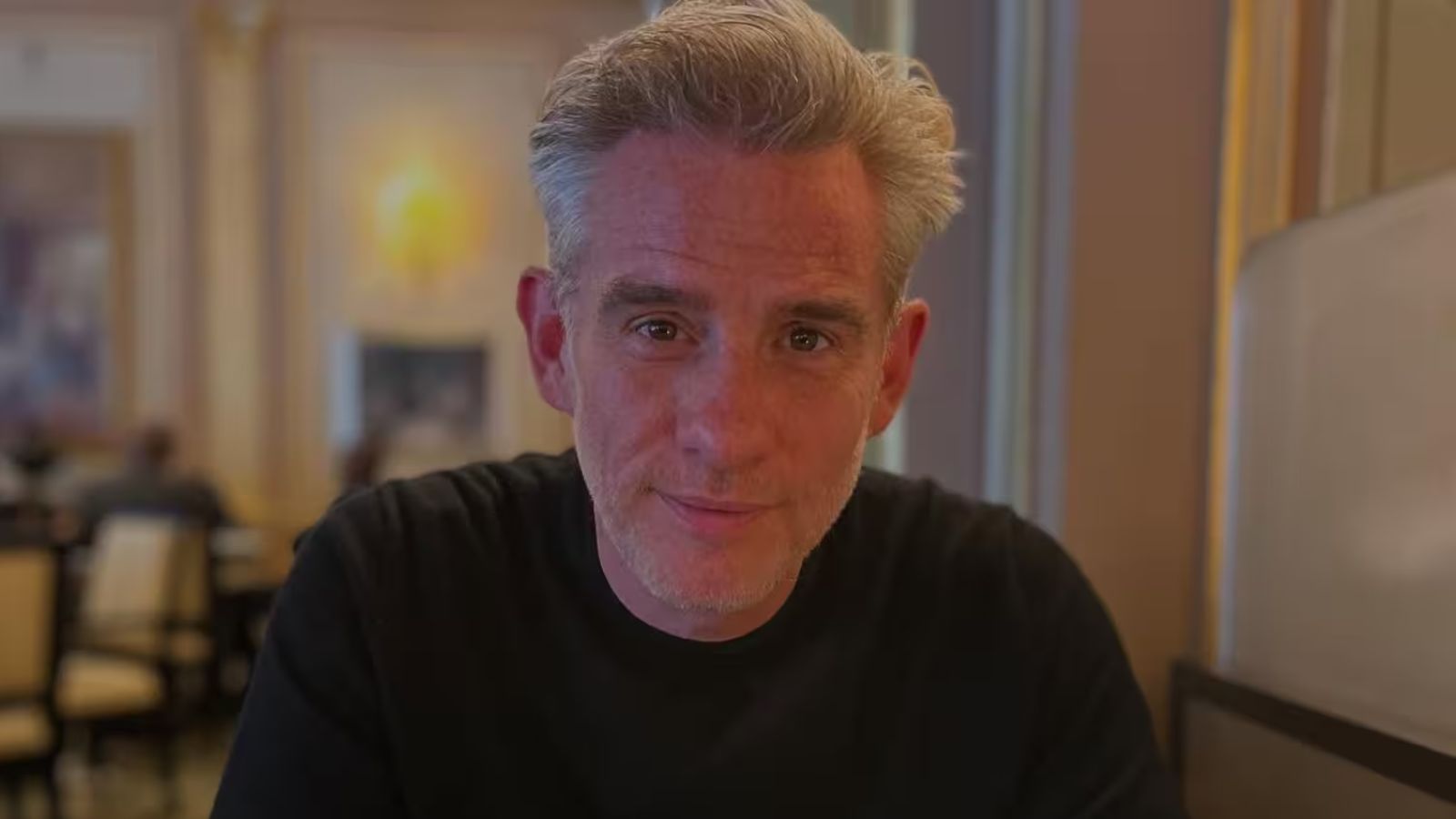 Maak kennis met Karlijn Gudden, de vrouw van Art Rooijakkers