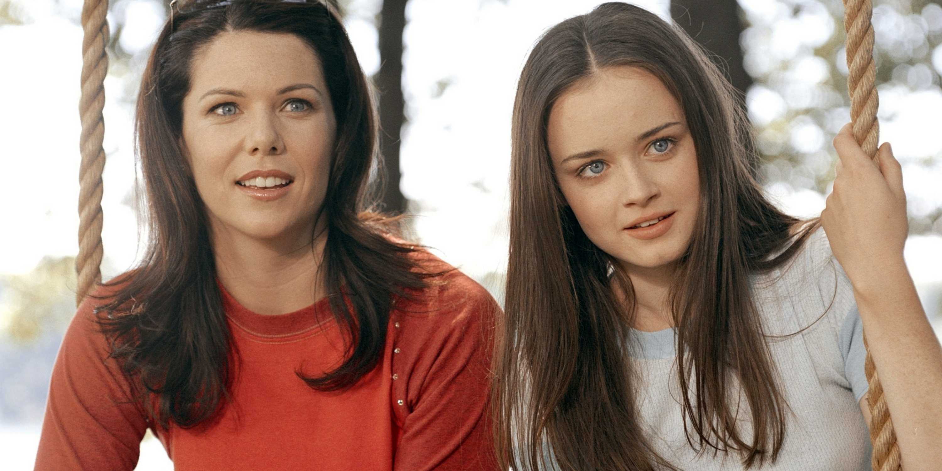 Gilmore Girls' Best Path Forward Means Leaving Rory & Lorelai Behind