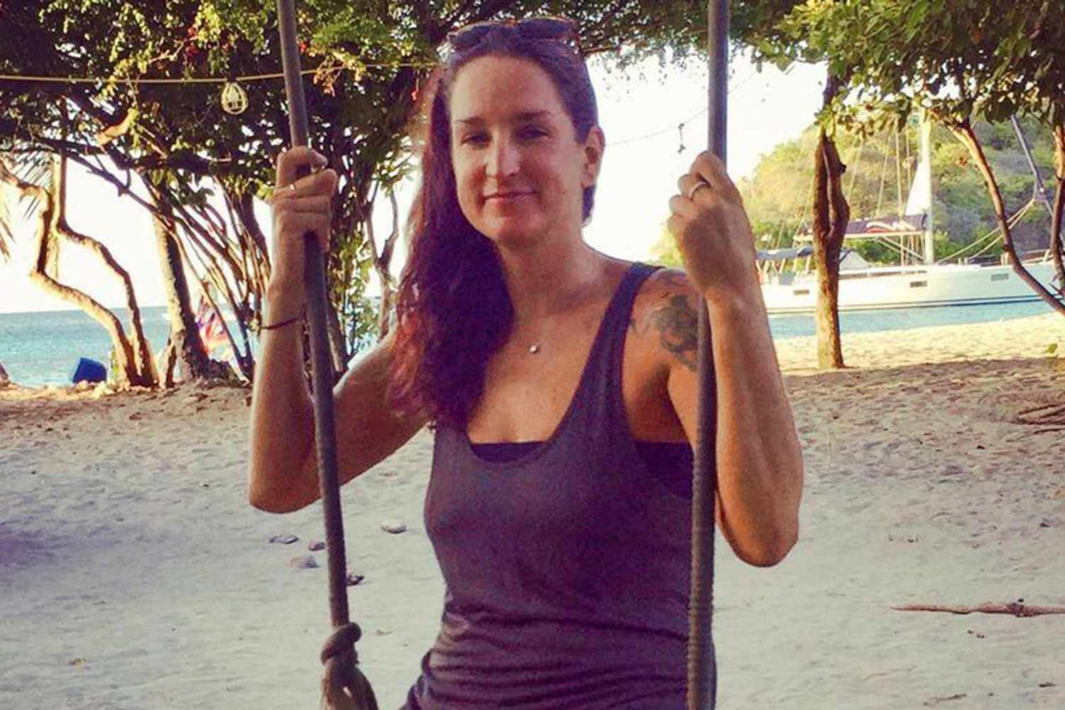 Missing Woman Who Vanished 4 Years Ago from Boyfriend's Yacht Seen in ...