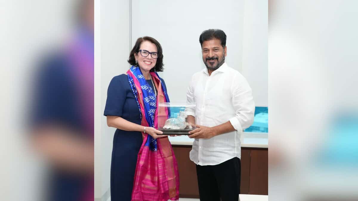 US Consul General in Hyderabad Laura Williams meets CM