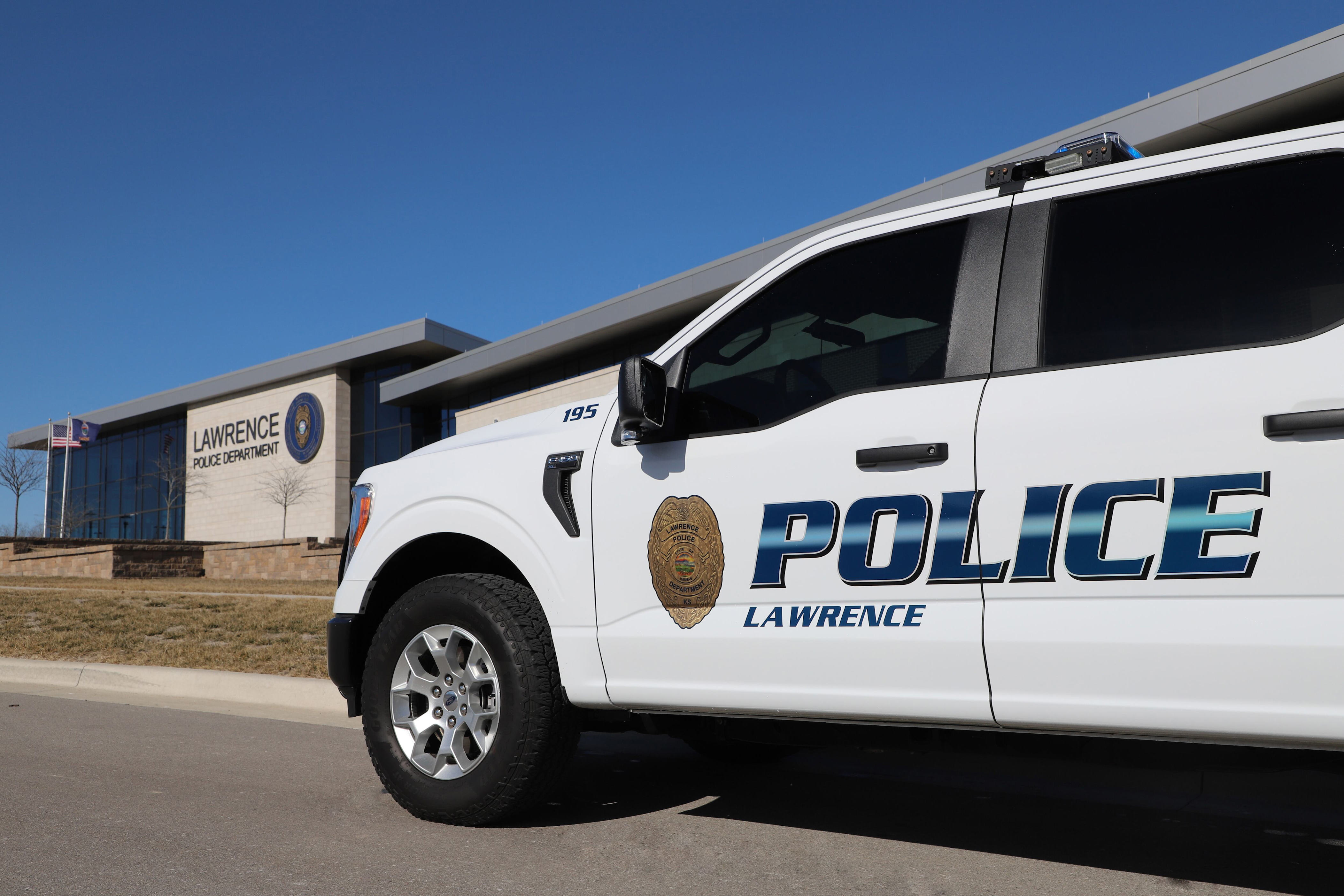 Lawrence woman severely beaten, LKPD searches for witnesses