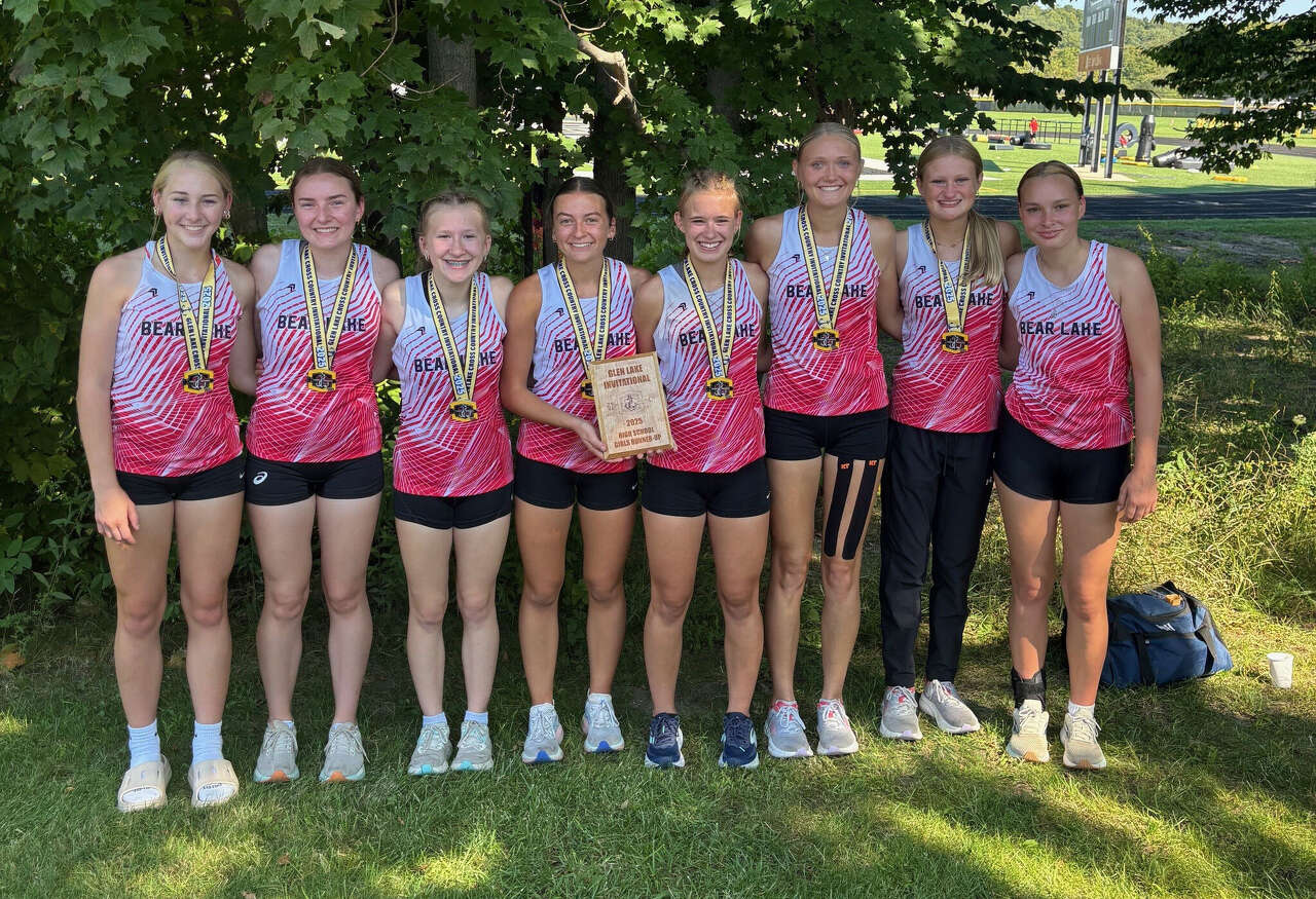 Cross country roundup: Bear Lake, Manistee girls take second place