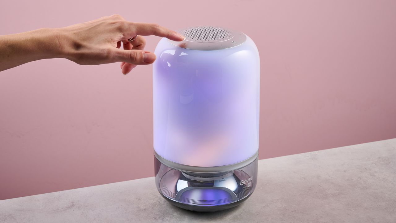 My favorite smart lamp now doubles as a speaker with JBL sound – here’s ...