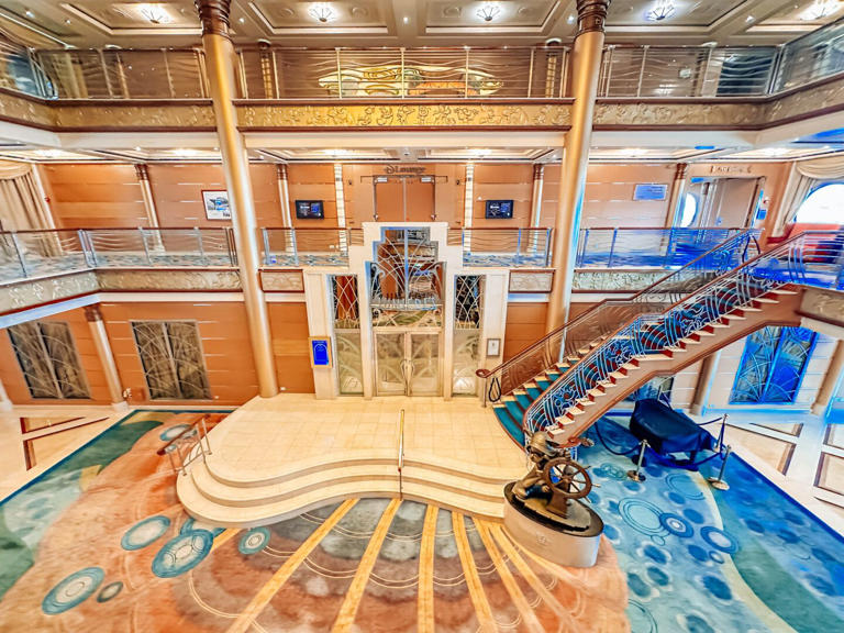 Disney Magic Cruise Ship Guide