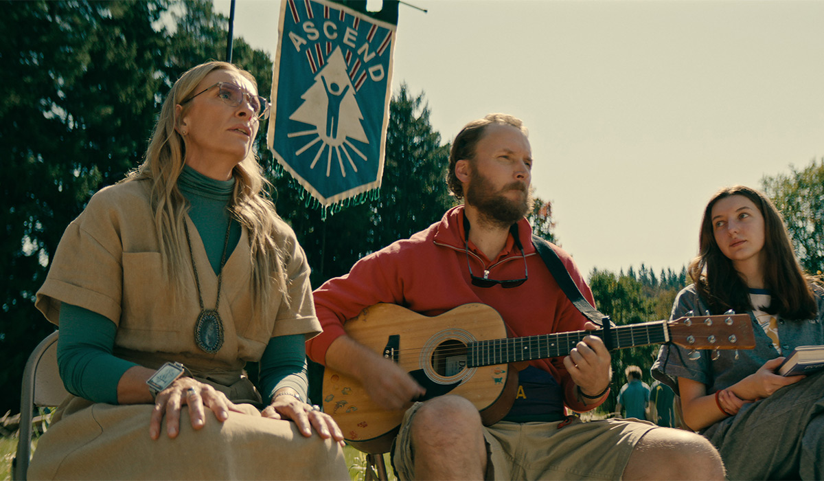 Toni Collette gives cult leader vibes in Netflix's new series Wayward ...