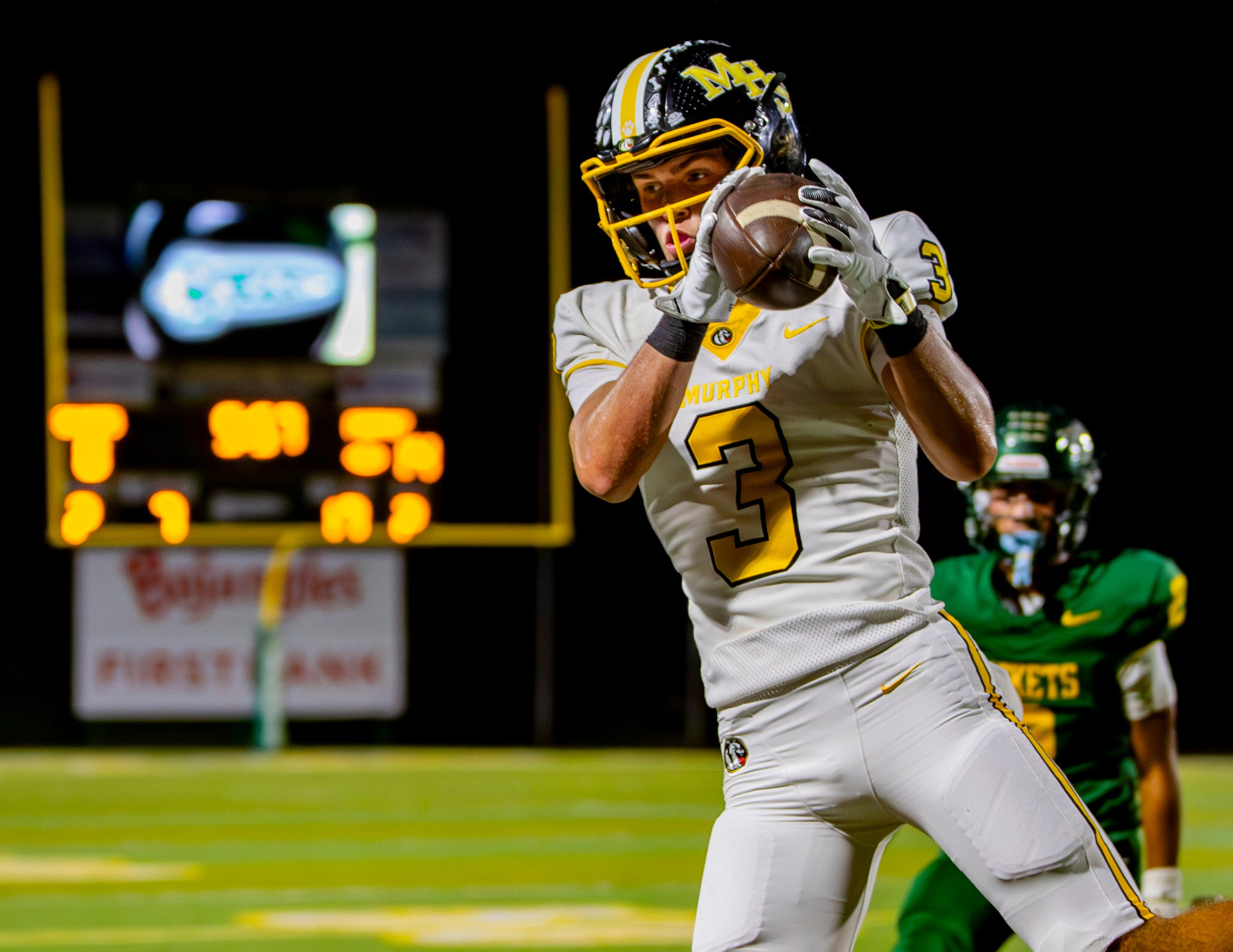 How Murphy football's defense locked down Starmount in Western Regional ...