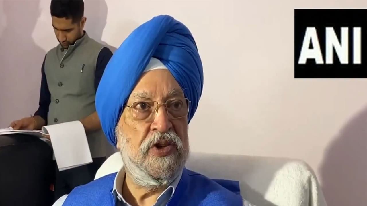 Union Minister Hardeep Singh Puri Dismisses ‘Controversy’ Around ...