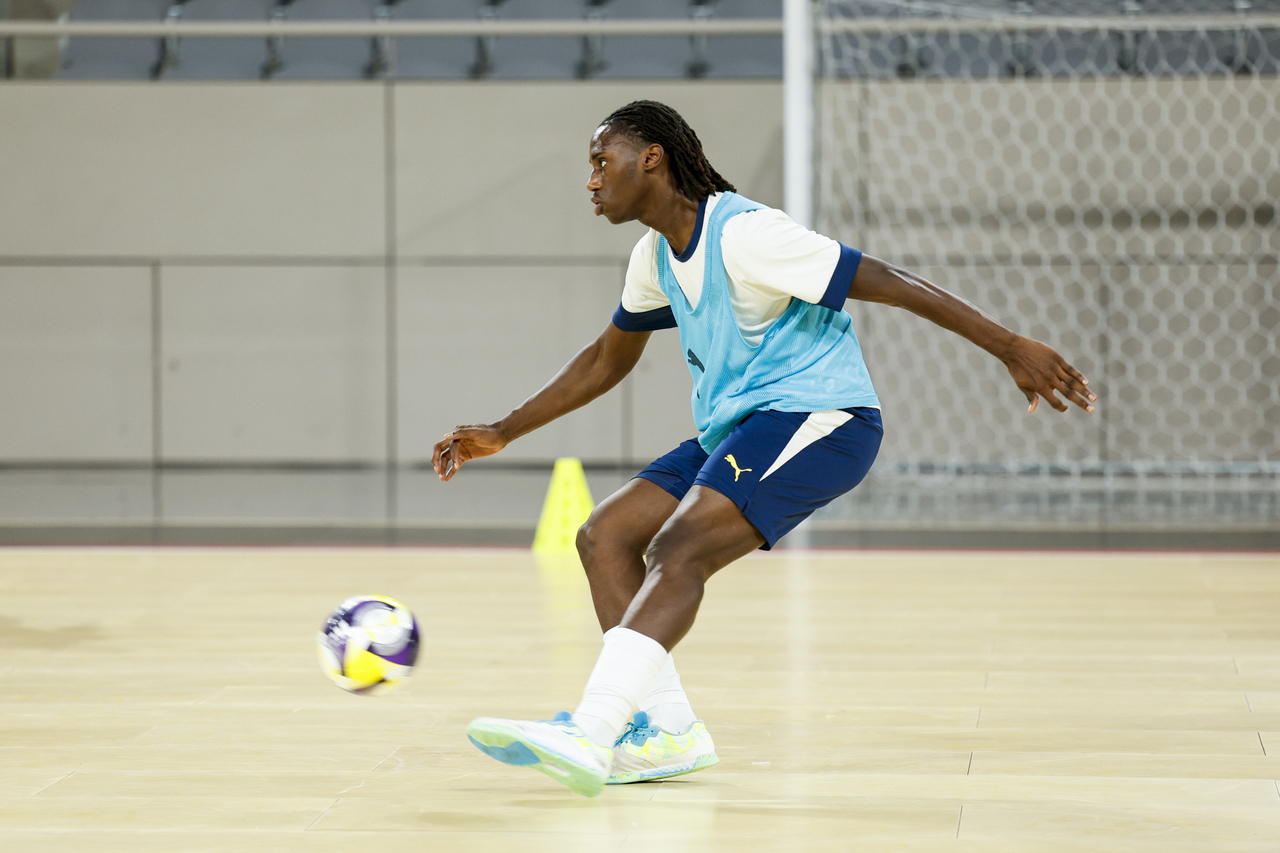 Sub-19 | Eduardo Tchuda ambicioso: «Queremos fazer uma nova história de ...