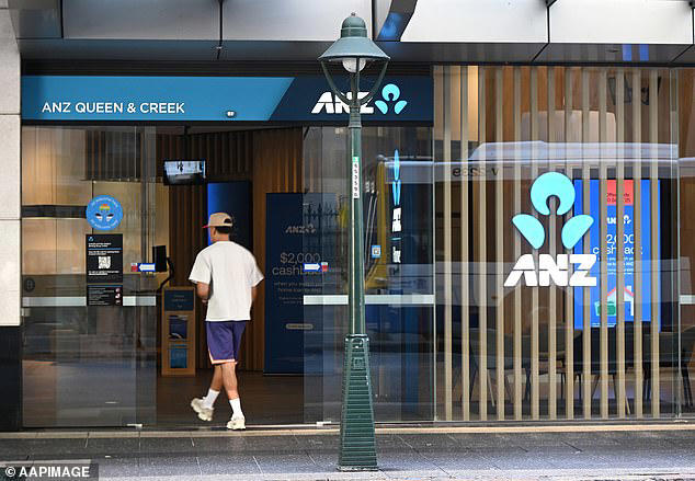 ABC star Sarah Ferguson left stunned by admission about ANZ bank
