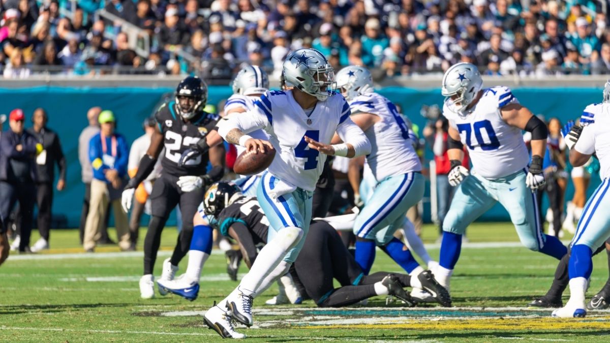 NFL multa a Jerry Jones con $250 mil por gesto obsceno