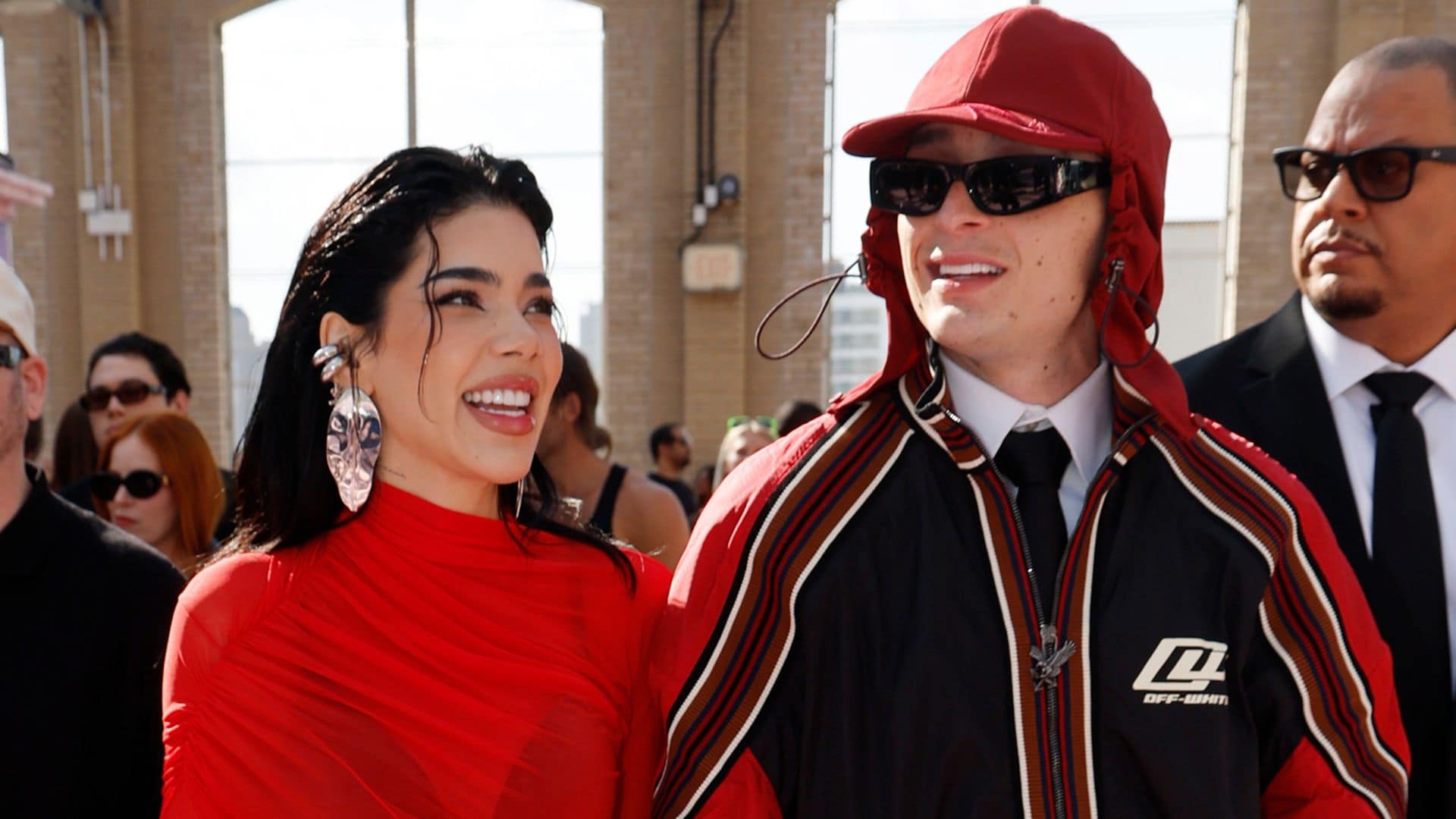 Kenia Os y Peso Pluma conquistan la Semana de la Moda en Nueva York con ...