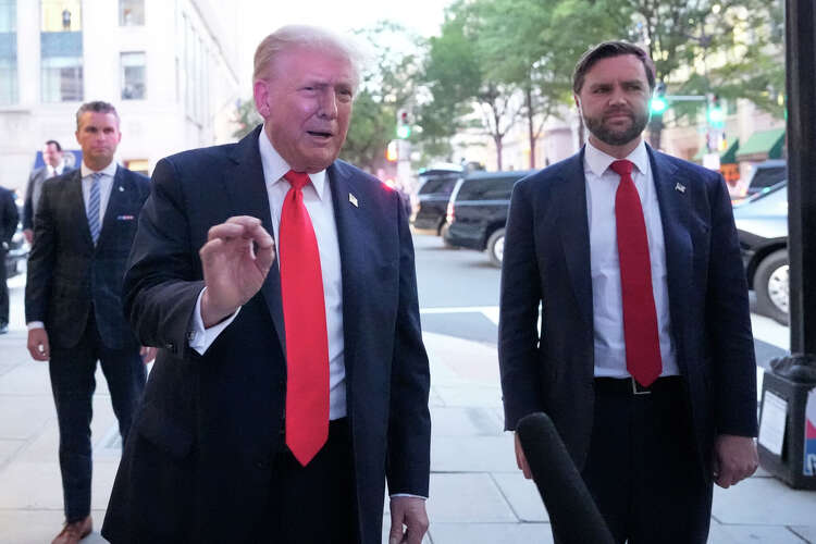 Trump promises immigration crackdowns after beheading of Dallas motel ...