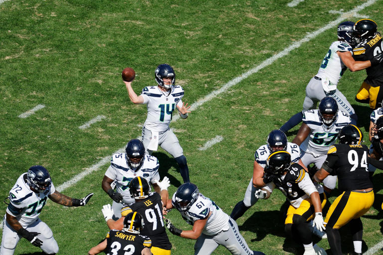 Sam Darnold reached important career milestone on Sunday