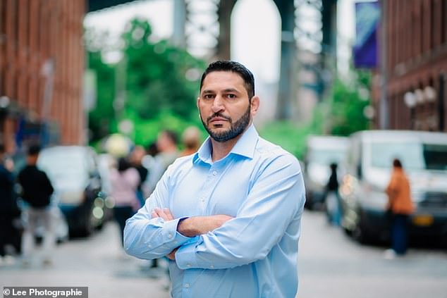 Surgeons tried to harvest LIVING father's organs and ignored his doctor ...