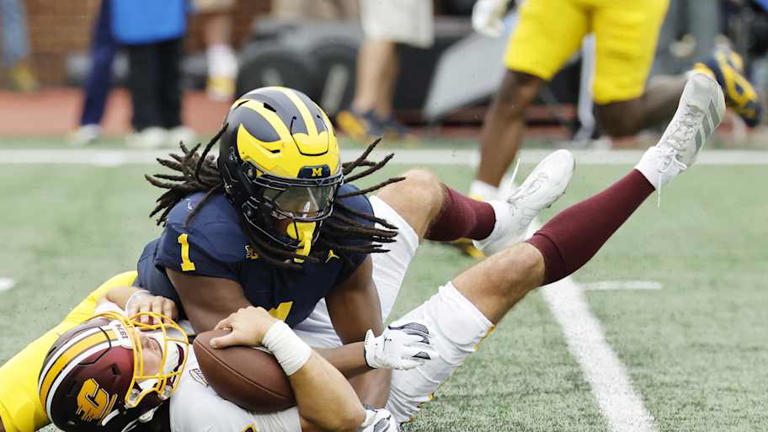 Michigan football commit is now the top ranked prospect at his position