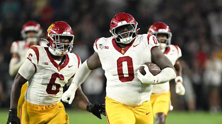 USC Trojans Recruiting Class Gets Boost As Defensive Lineman Earns 5 ...