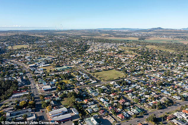 Two earthquakes strike Australia - within hours of each other
