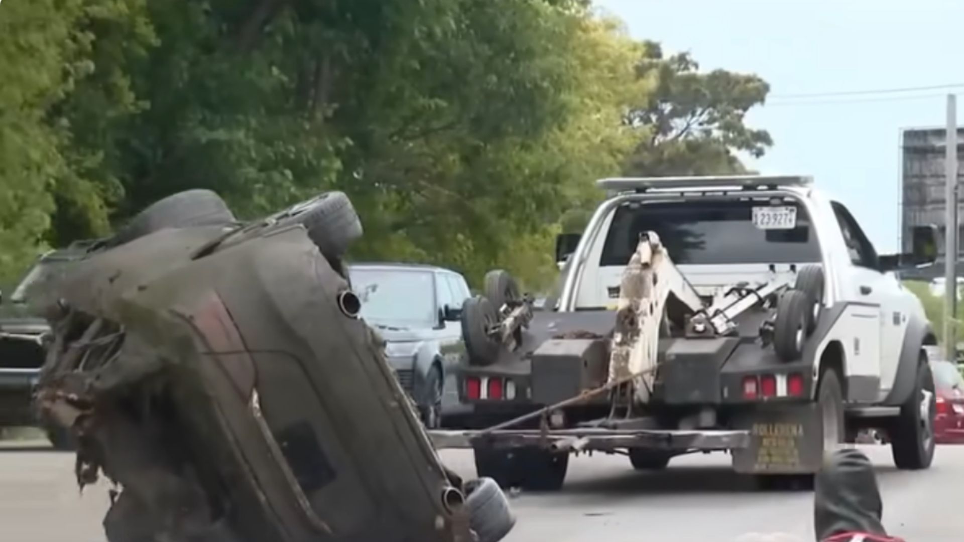 Dive Team Finds Almost 100 Cars In The Chicago River