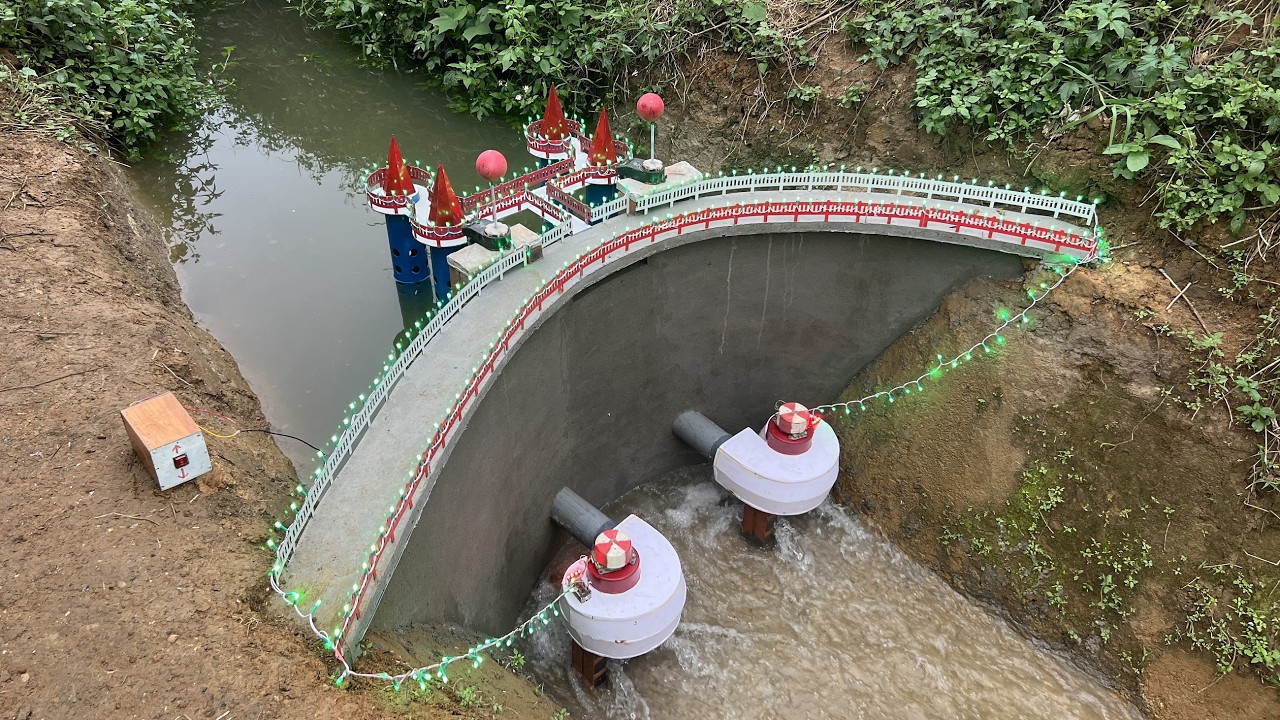 I built a mini hydro dam! 💧