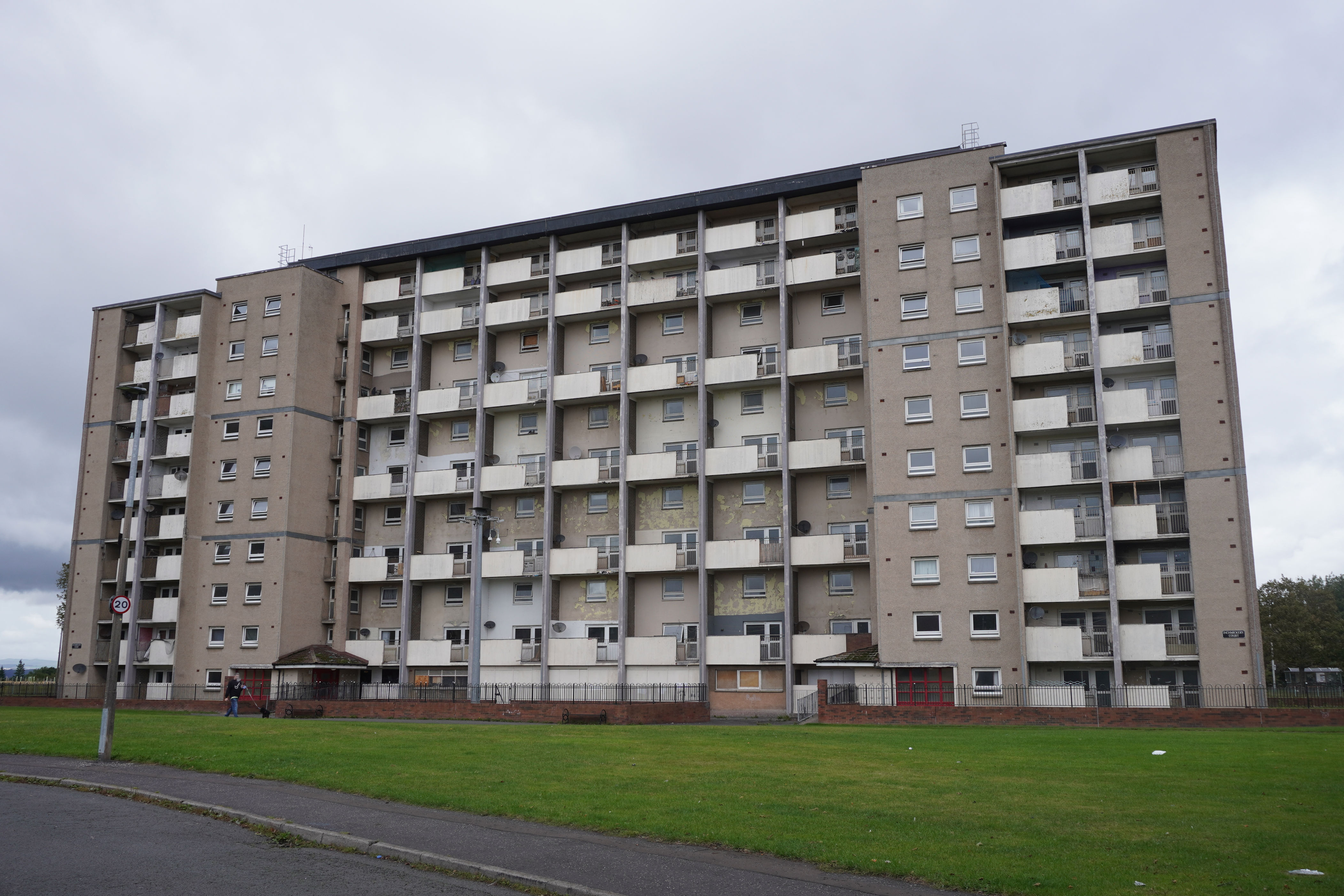 Residents resigned to demolition of Edinburgh tower blocks