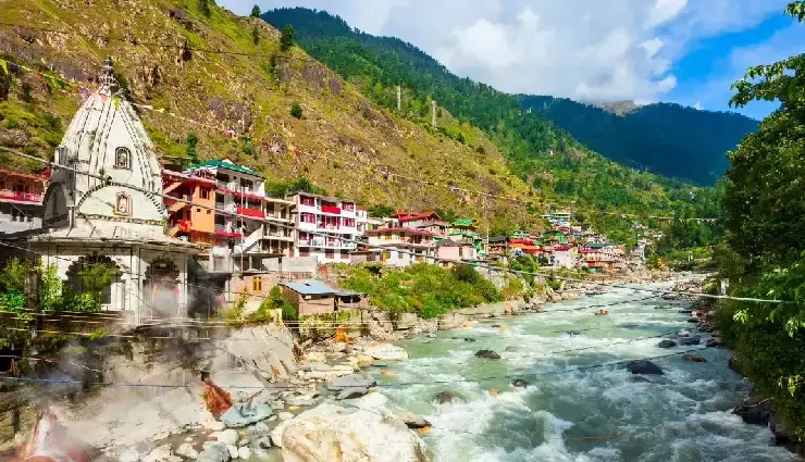 11 Amazing Tourist Attractions To Visit in Manali