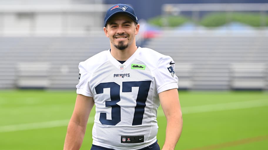 Falcons’ New Kicker Parker Romo Delivers Perfect Debut