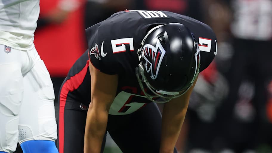 It took one game for John Parker Romo to steal Younghoe Koo's job for good